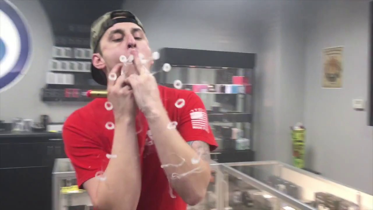 BEST VAPE TRICKS OF 2017 - YouTube