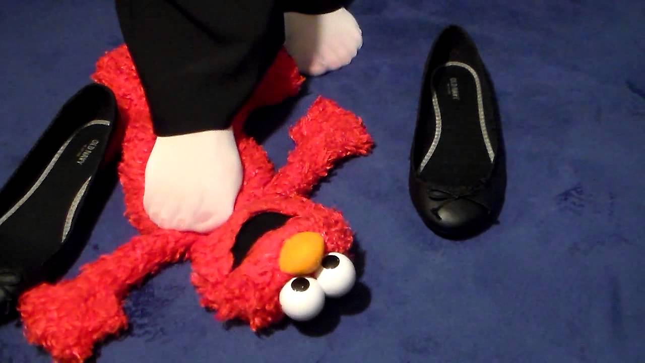 Elmo loves my lowcut flats - YouTube