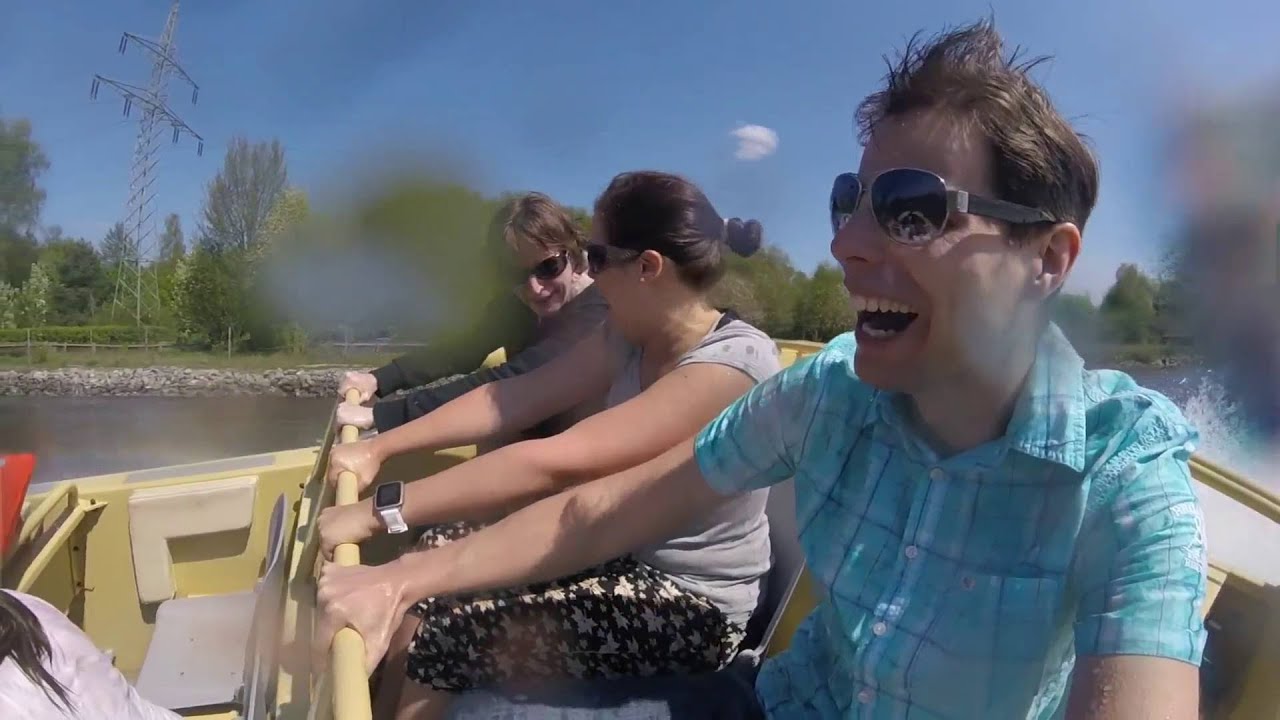 Serengeti Park Hodehagen: Groovy Jet Boat Ride Black Mamba [HD] - YouTube