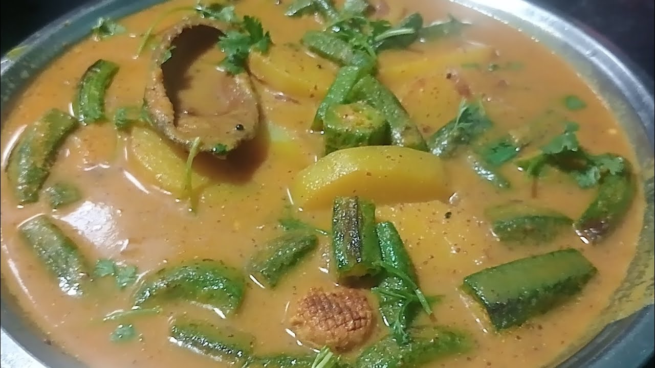 Bhandi alu vadi ambula curry tasty food ଭେଣ୍ଡି ଆଳୁ ତରକାରି ଅମିତି ବନାଇ ଲି ...