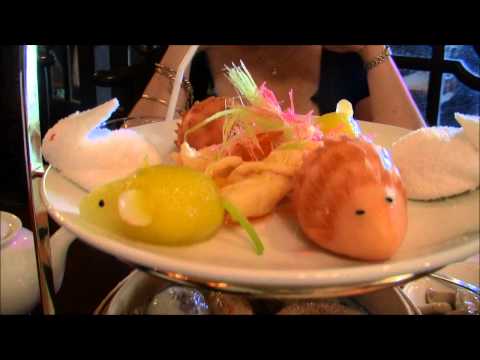 Hong Kong Adventure: HK Disneyland - Afternoon Tea at Maxim's Restaurant