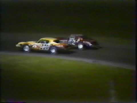 Mt Clemens Race Track 1982 Officials race - YouTube
