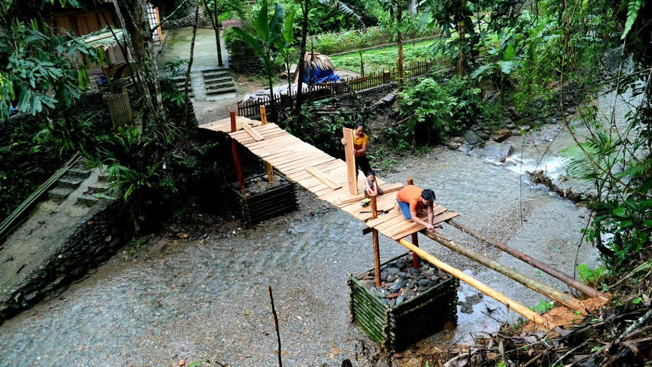 Full video: How to build a bridge across a stream in the rainy season ...