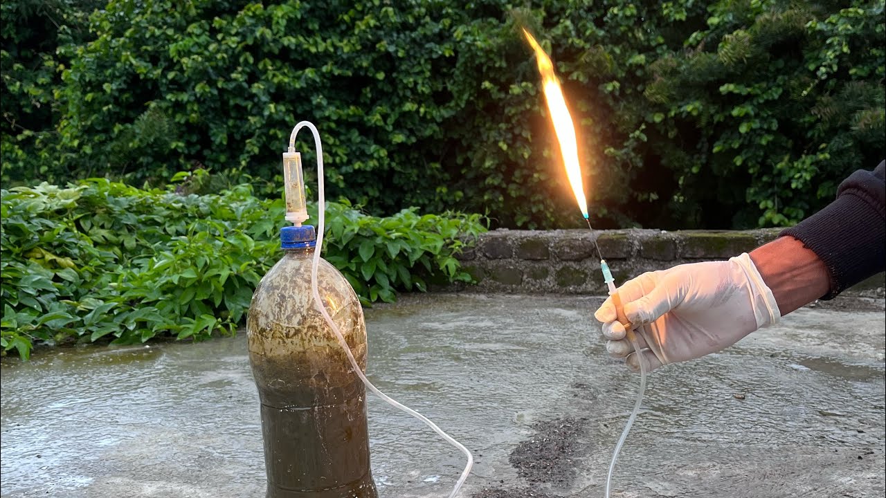 How to make mini gobar gas plant at home - YouTube