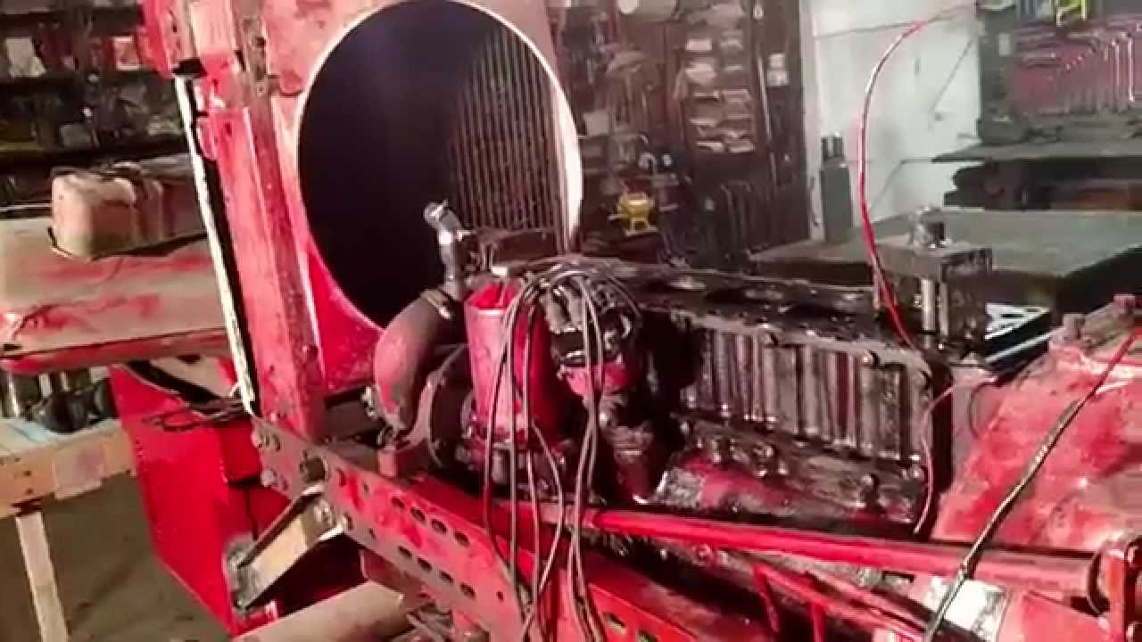 Farmall 560 overhaul part 2 - YouTube