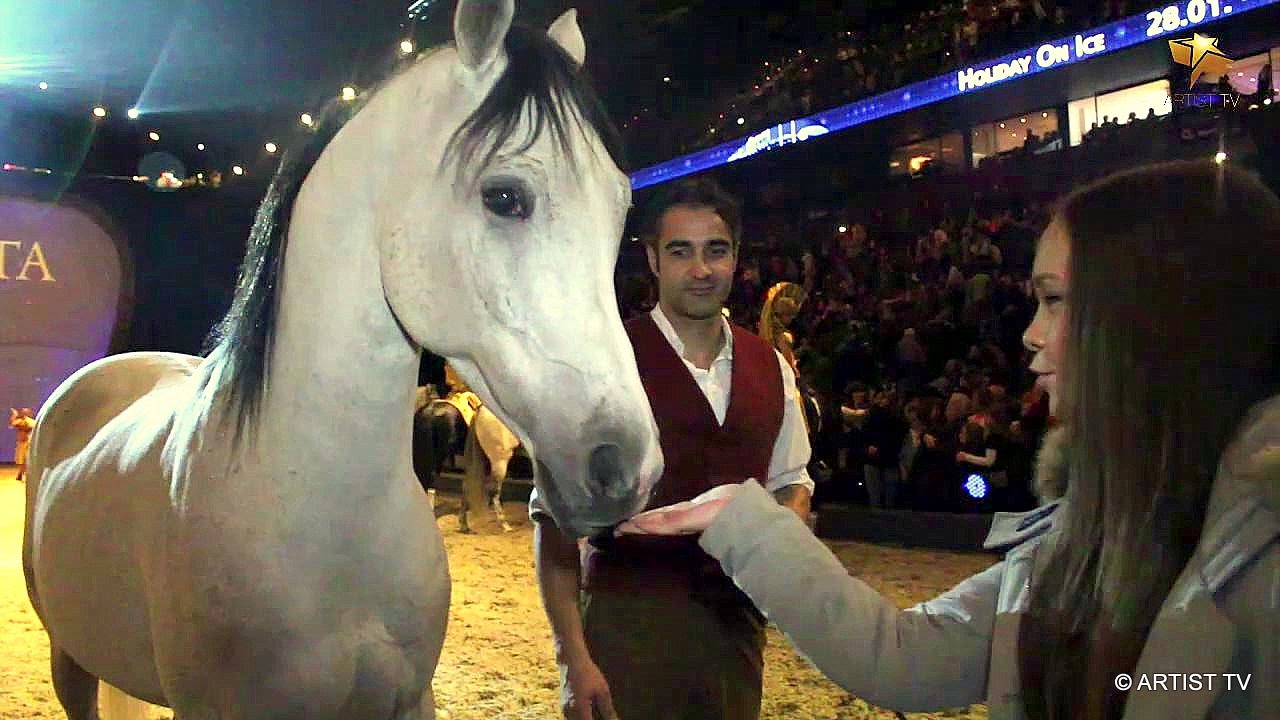 APASSIONATA 2015 in Hamburg - www.ArtistTV.de - YouTube