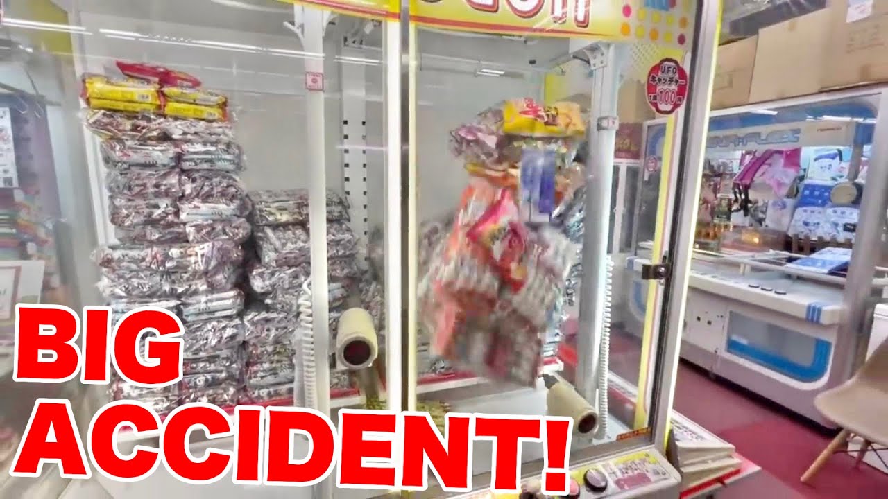 The machine broke when I got 3000 snacks! ! ! - YouTube