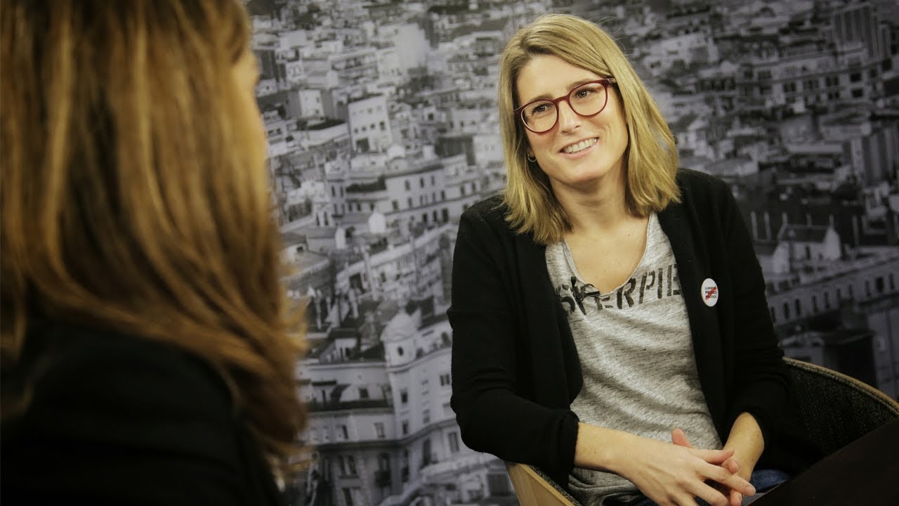 Entrevista d'Esther Vera a Elsa Artadi - YouTube