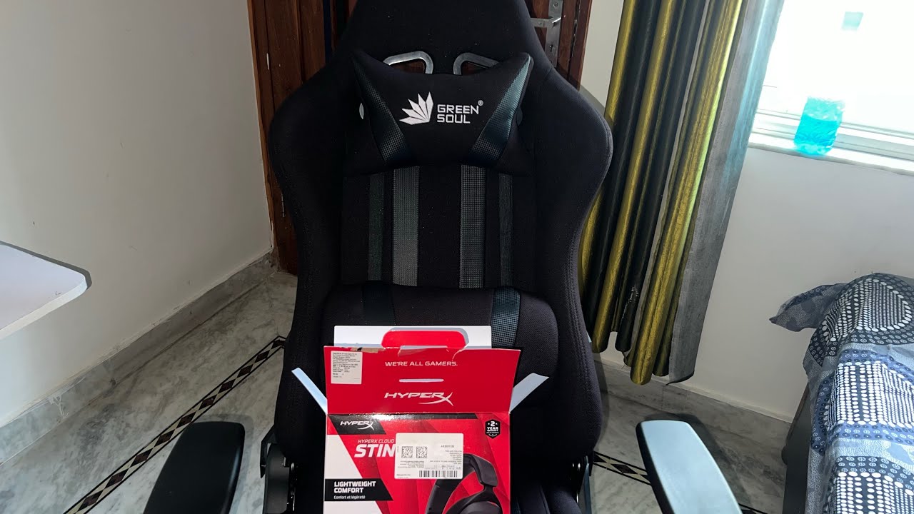 Unboxing Green Soul gaming chair and Hyper X stringer 2 gaming headphones 🔥 | Yash Shah - YouTube