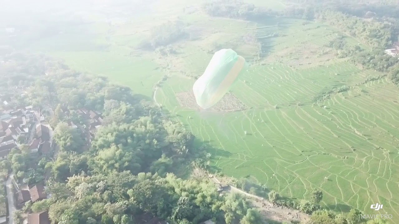 Tradisi Lepas Balon Udara Super JUMBO Lebaran 1440 H Kampung Halaman ...