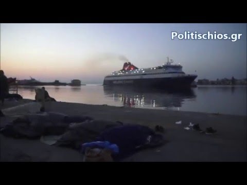 New Port Karlovassi: Kανονικα το Νησος Μυκονος στο λιμανι της Χιου