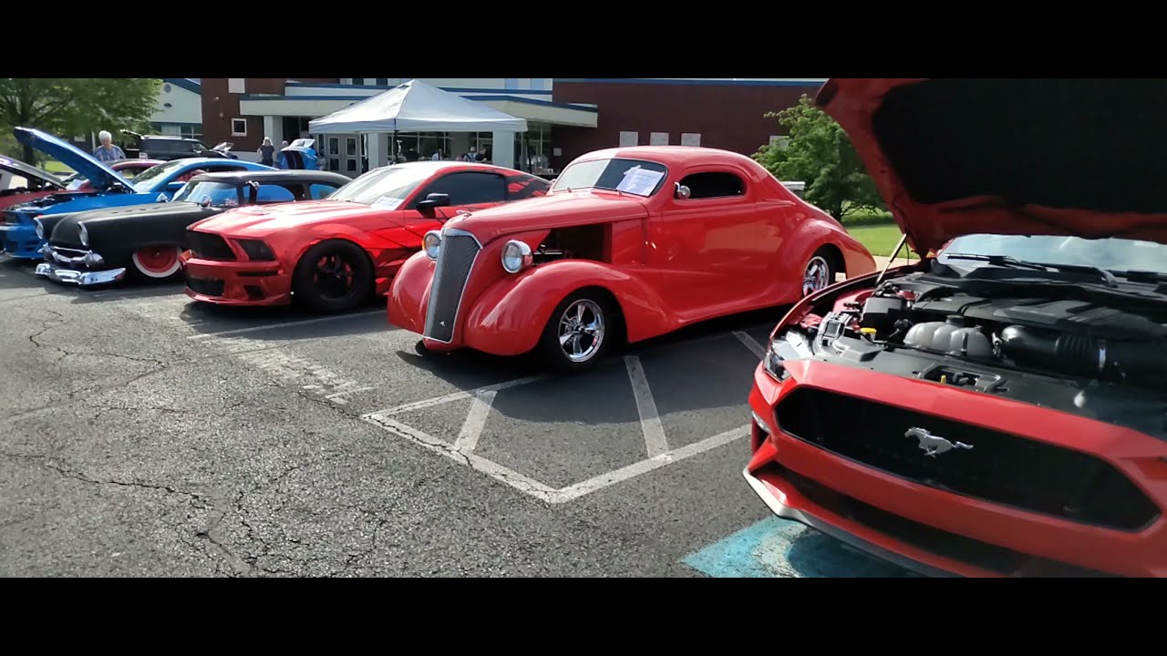 Cool Cars In The School Yard (June 12, 2021) - YouTube