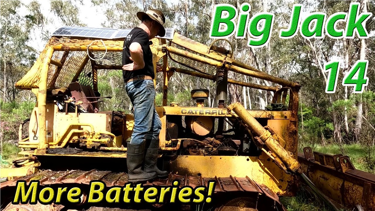Big Jack 14 - D5 Dozer, are more batteries more good? - YouTube