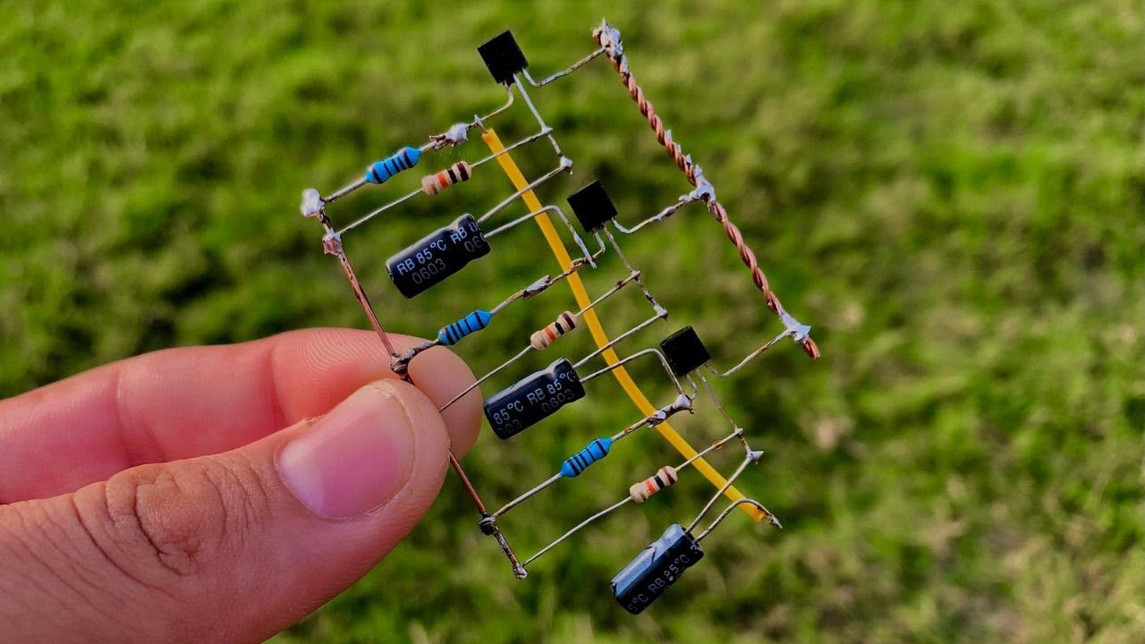 "DIY LED Project with BC547 Transistor, 100uf/16v Capacitor, and ...