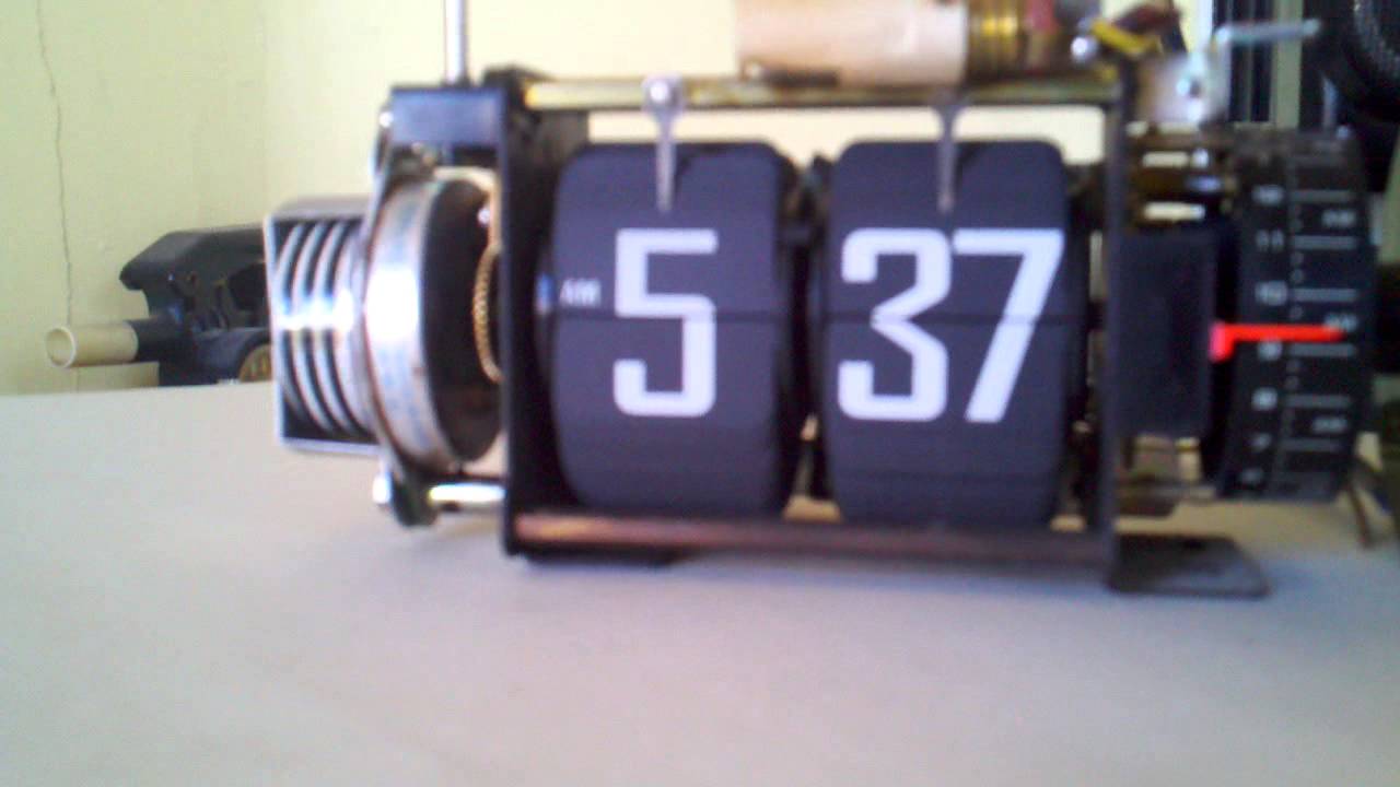 Groundhog Day Flip Clock steam punk mechanism - YouTube