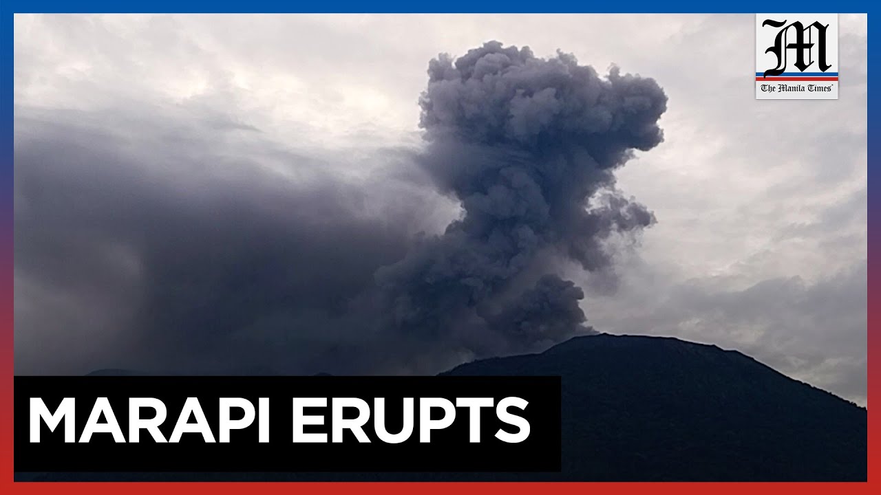 Mount Marapi in Indonesia erupts, spewing ash - YouTube