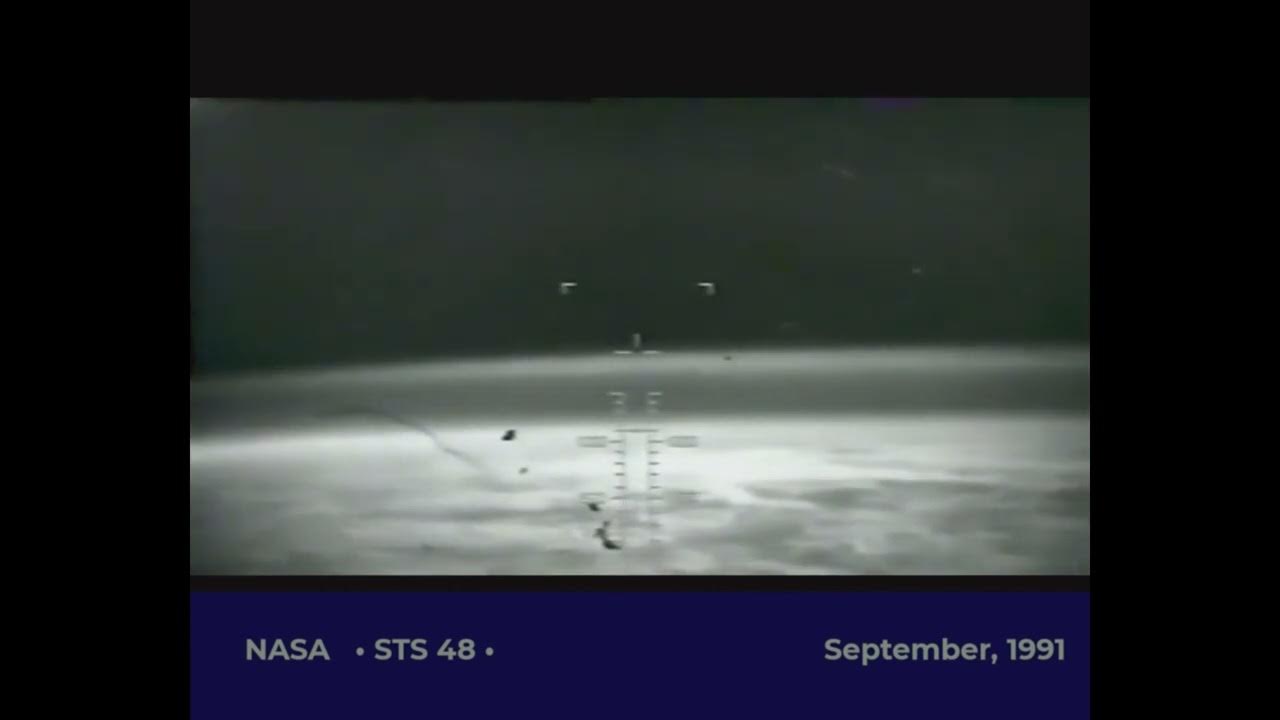 NASA STS 48 Footage September, 1991 - UFO - YouTube