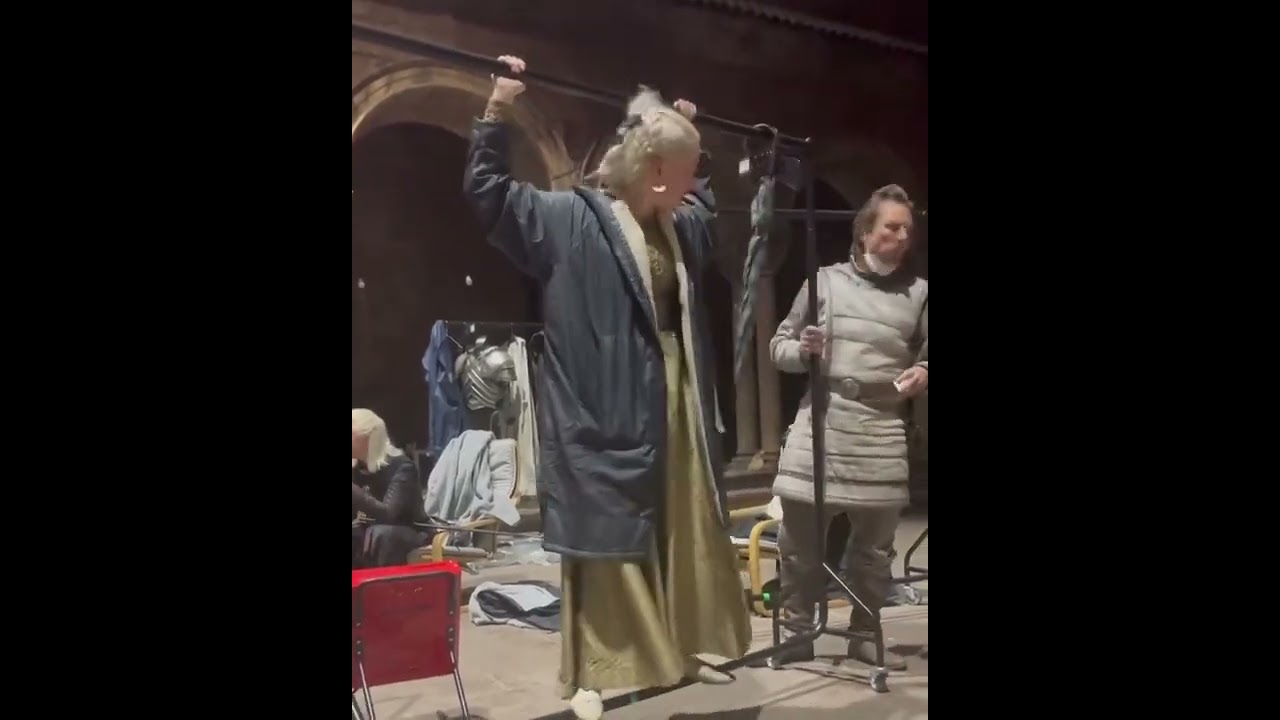 Phia Saban on the set of #HouseoftheDragon by Olivia Cooke #shorts ...