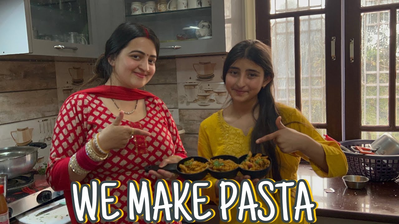 WE MAKE PASTA || MY FIRST VLOG 😘 - YouTube
