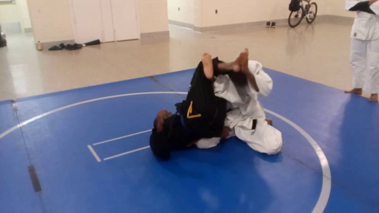 BB4U Rolling - YouTube