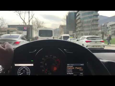 BURSADA GEZİNTİ FERRARİ İTALİA 458