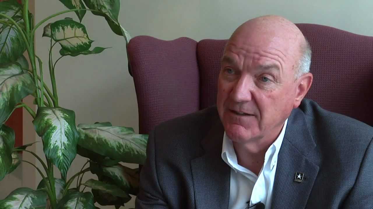 Honorable Thomas R. Lamont visits Camp Zama.m4v - YouTube