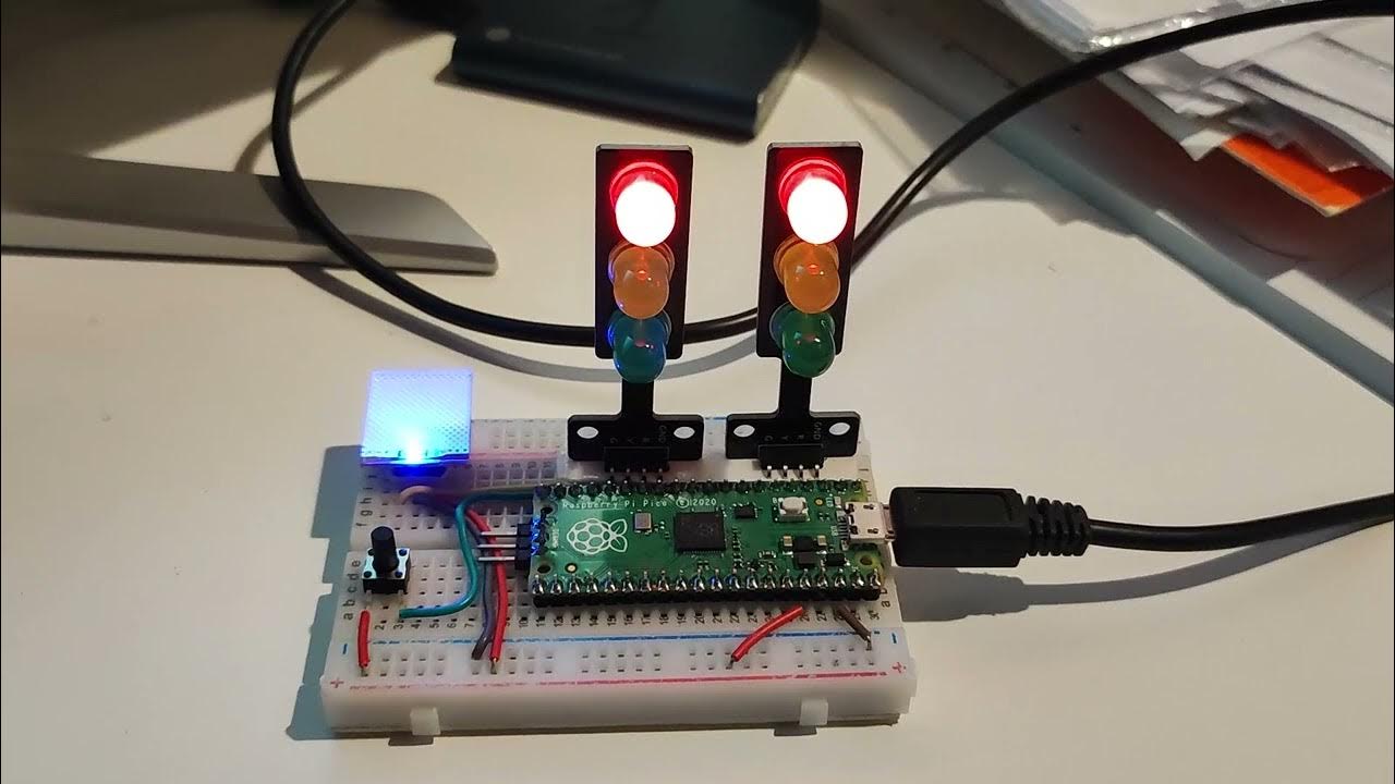 Raspberry Pico & Python Traffic Light Video - YouTube