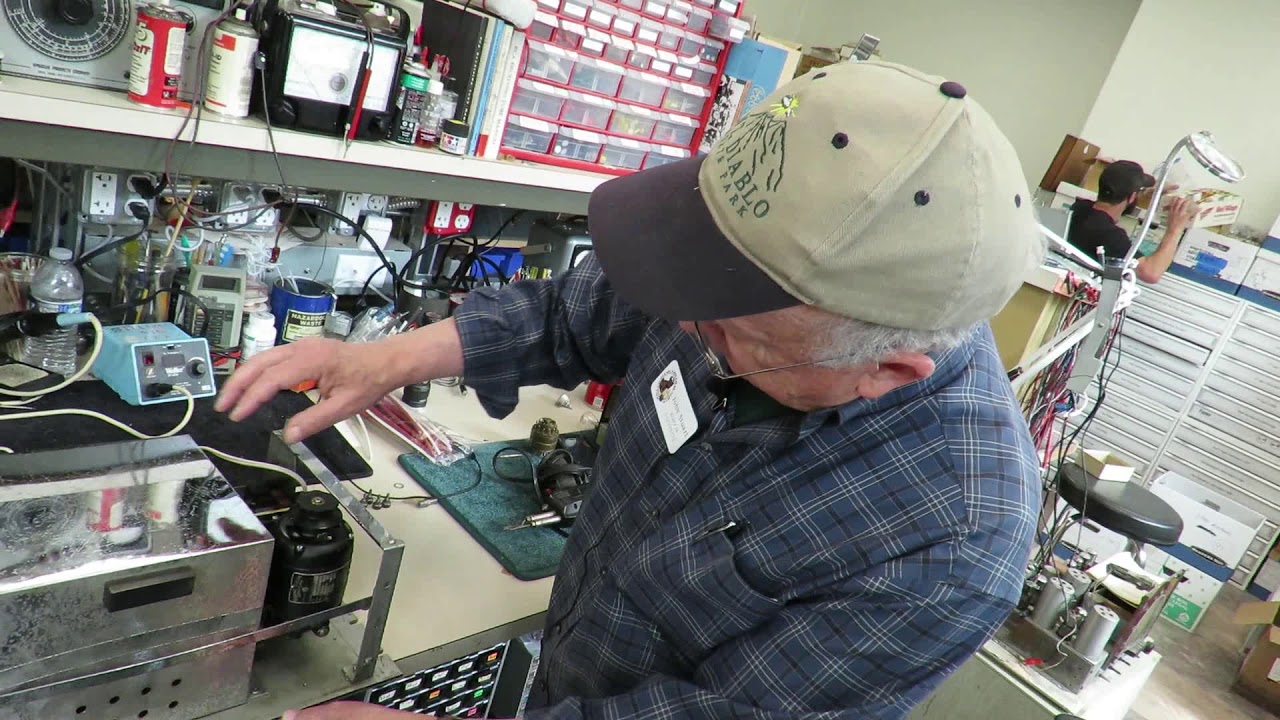 The NBC Chime Machine W6BM CHRS - YouTube