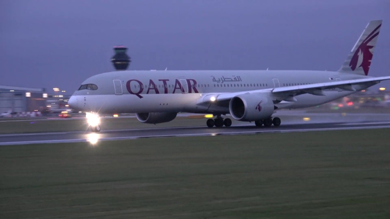 Qatar Airways QR22 A7-ALH Airbus A350-941 Manchester MAN To Hamad ...