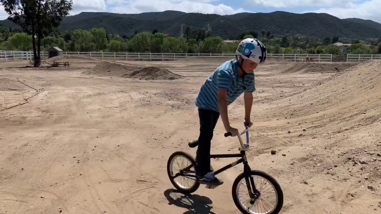 Learn how to bunny hop on bmx - YouTube