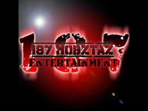 Pinoy Rap battle Mike Kosa Vs. Gauge 20 ft. Jawtee - YouTube