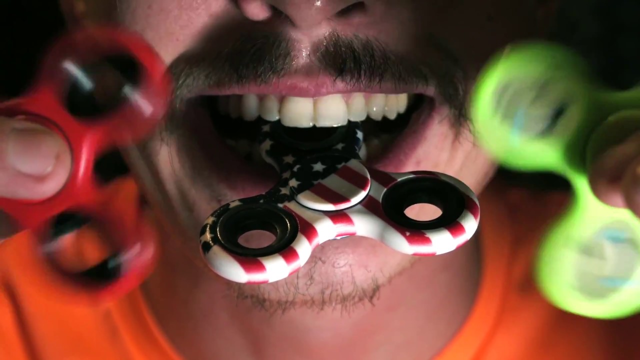 MATT OX - MESSAGES (ASMR) - FIDGET SPINNERS - YouTube