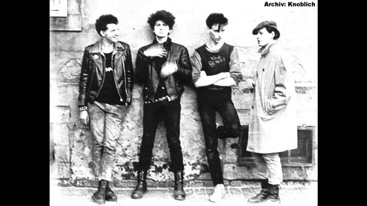 Paranoia 1984 ( Album) - YouTube