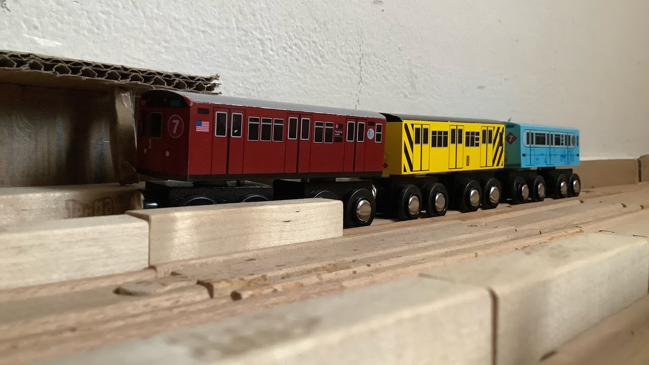 Munipals: Trains Of Many Colors. - YouTube