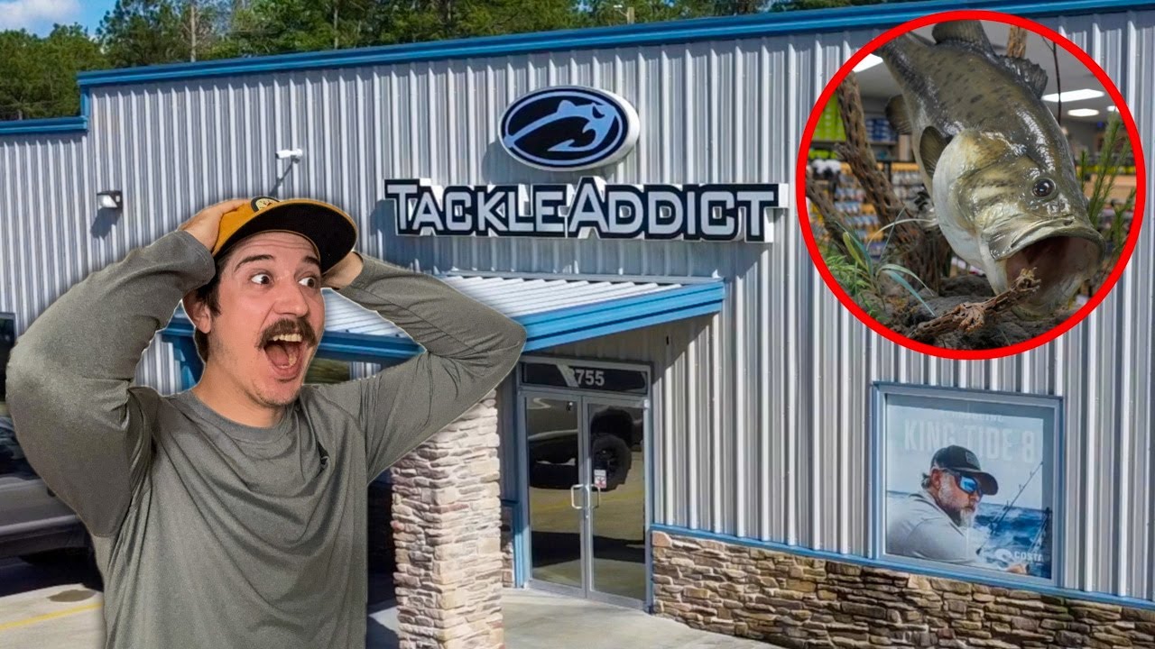 Visiting A MASSIVE Tackle Shop in Texas! - Tackle Addict (Sam Rayburn ...