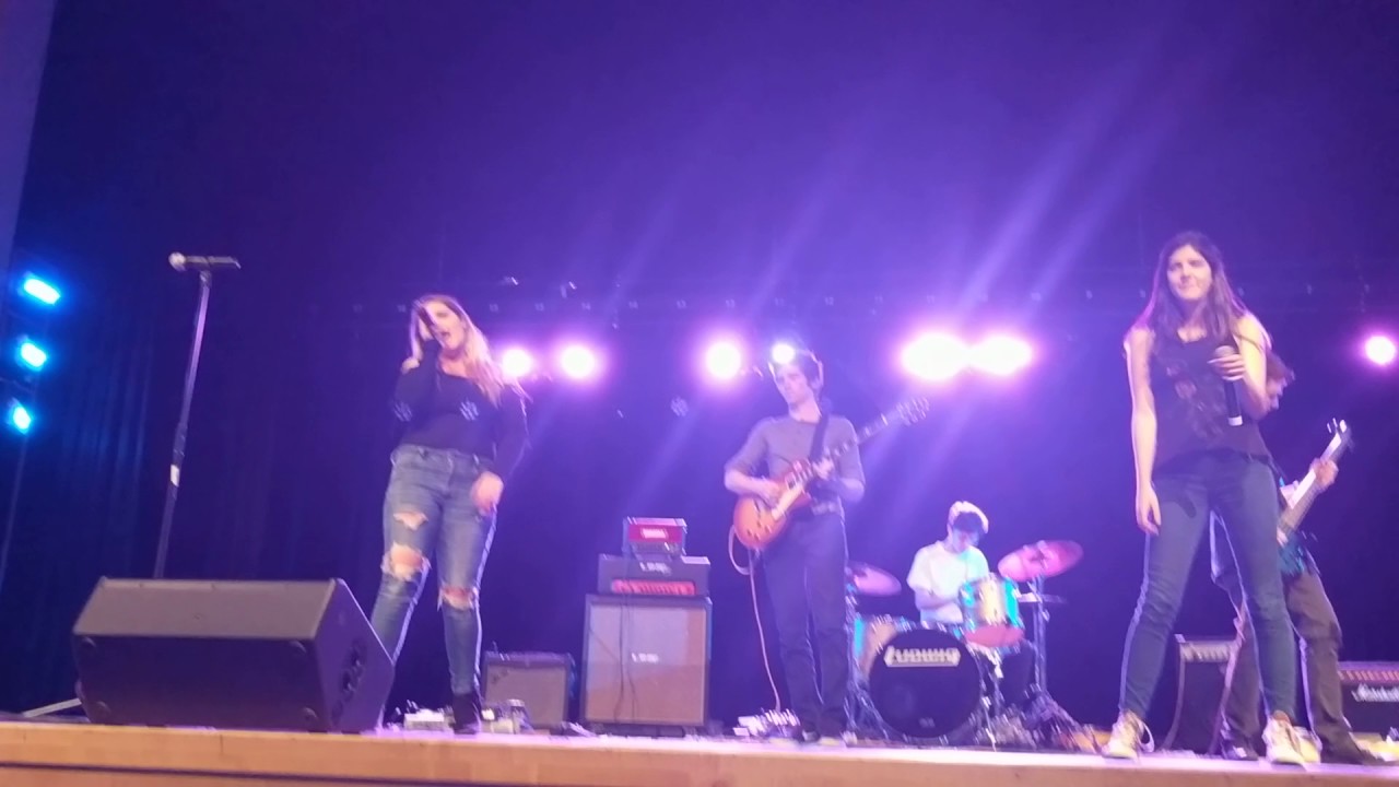 Jade and the band - YouTube