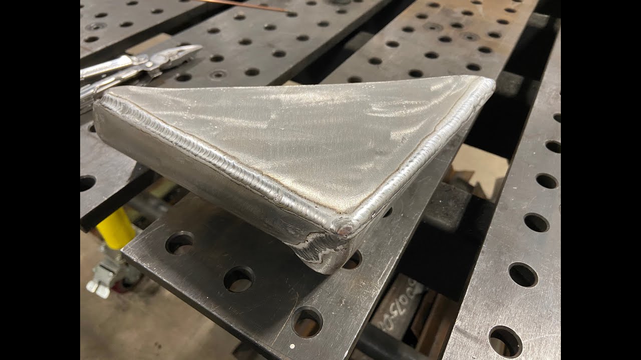 Fabrication Friday! - Aluminum Boat Corner Bracket - YouTube