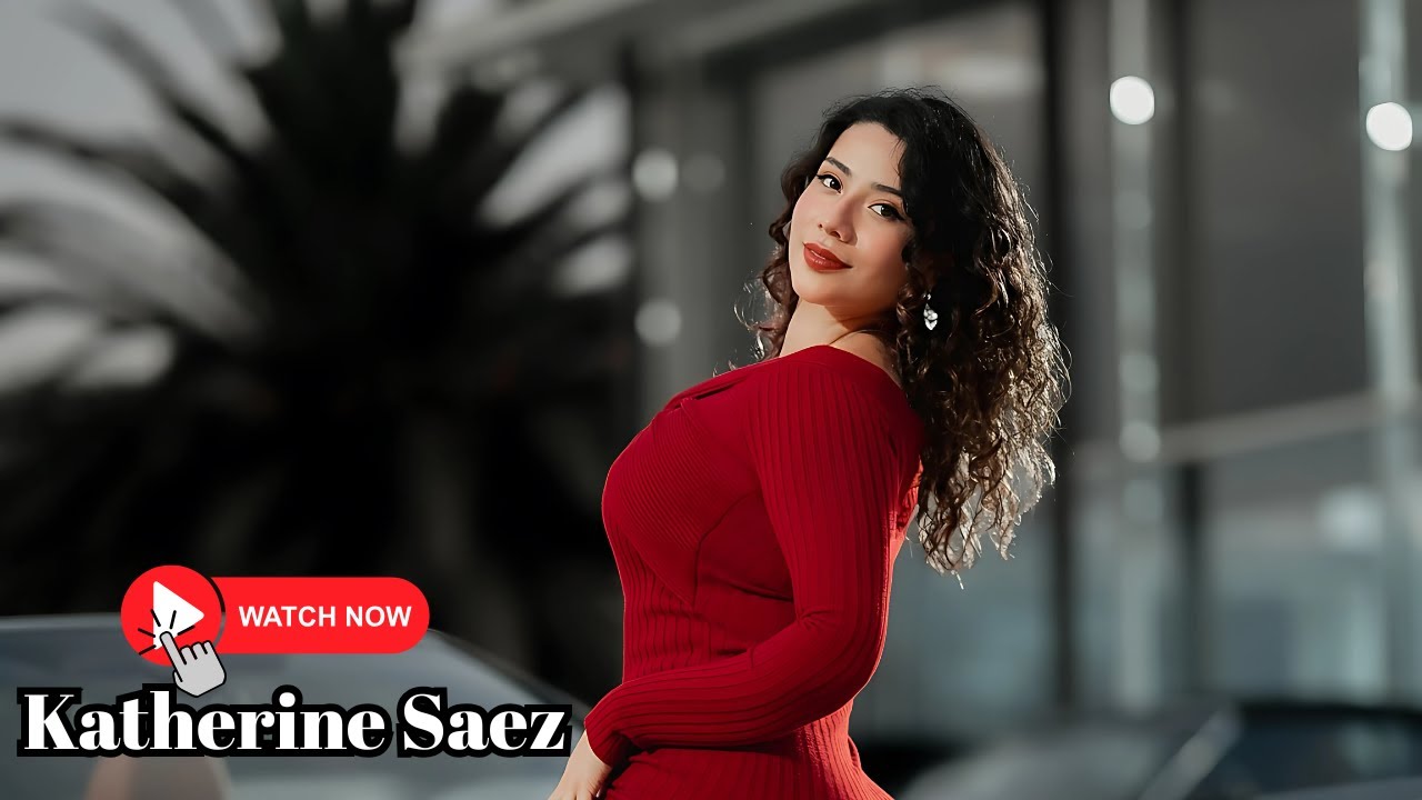 Katherine Saez Redefines BEAUTY Standards in Fashion - YouTube