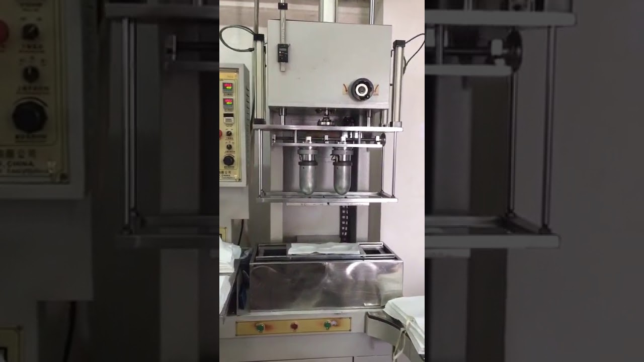 D1-CD Bullet Molding Machine for Fabric Bra 子彈頭布杯定型機 - YouTube