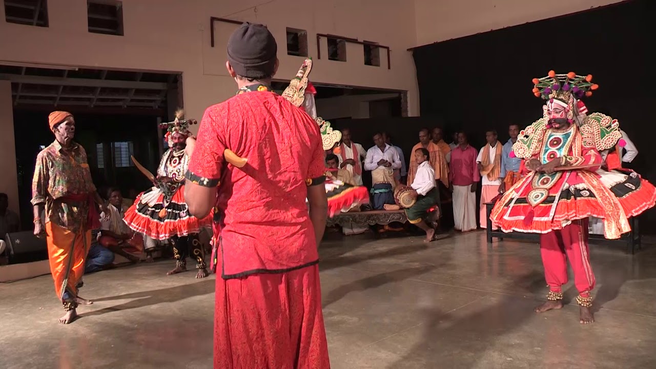 Kattaikkuttu Festival_2018 part 4 Aravan's Battlefield Sacrifice - YouTube
