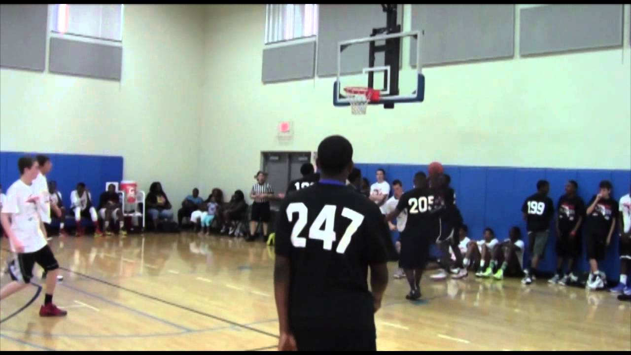 Michael Stones #29 - Official Hoop Brothers Mixtape from Showcase in ...