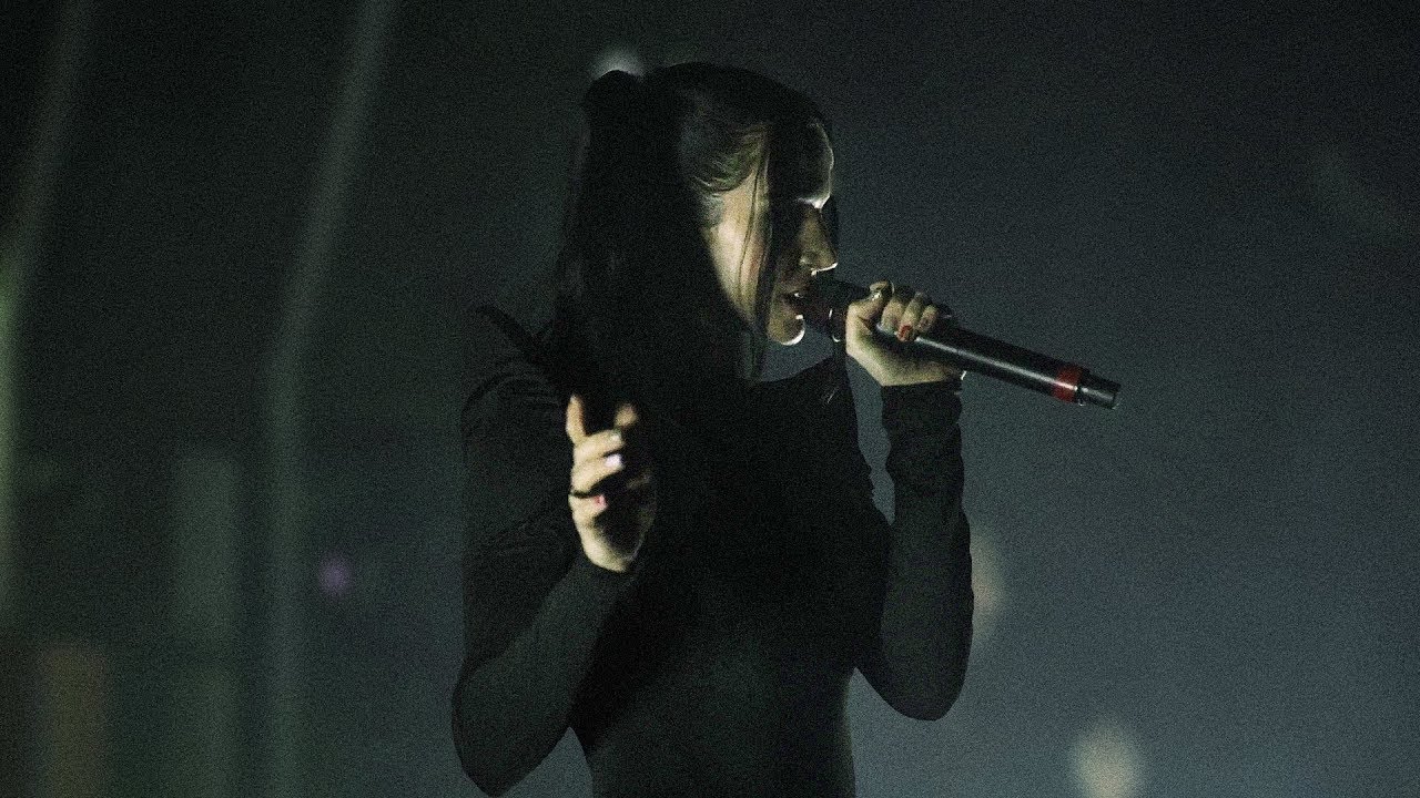 Bad Omens x Poppy | V.A.N | Live from Germany - YouTube