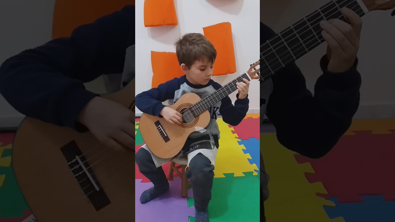 Tia Rhody na Fazenda - Daniel Innocente Borges - YouTube