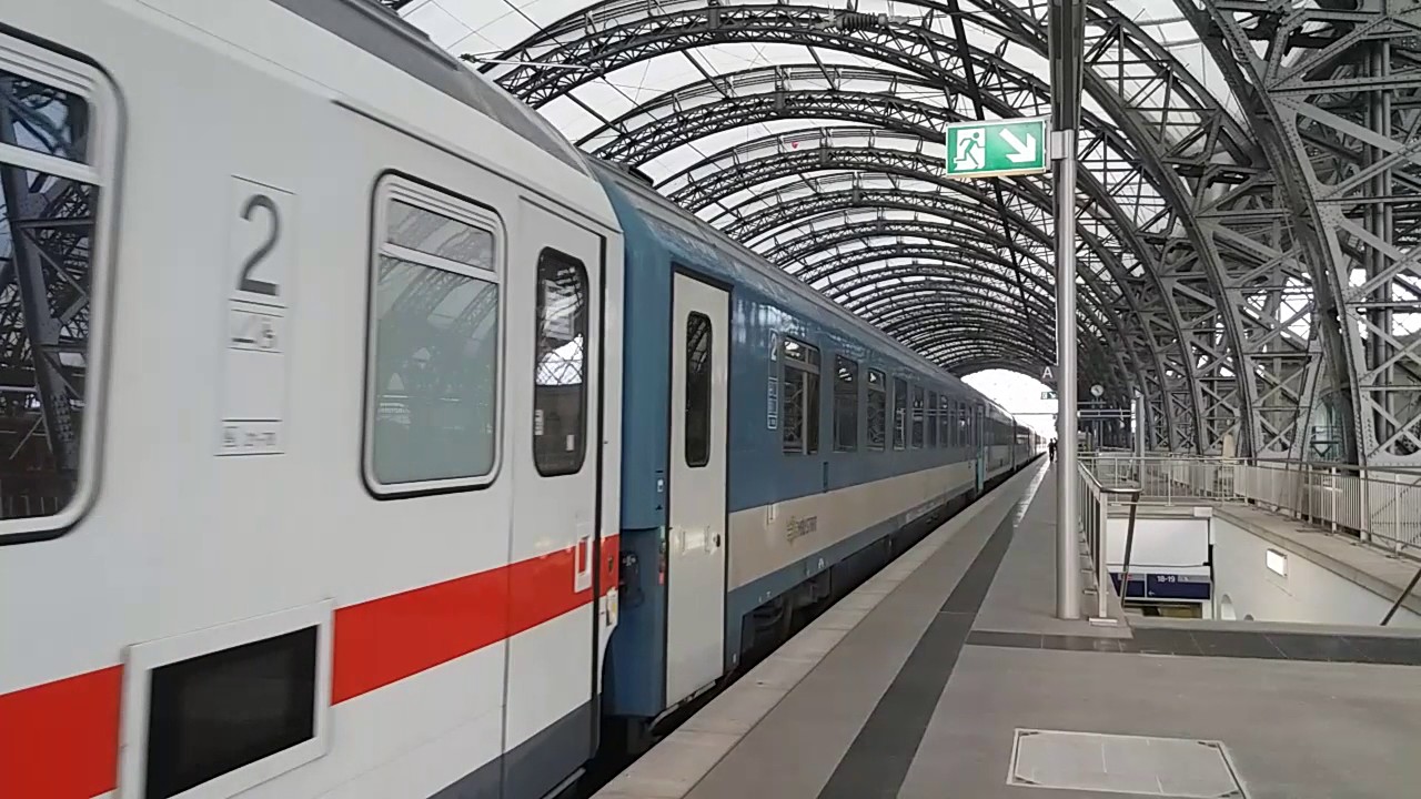 EC 172 mit BR 101 Wagen: 101 069-3 nach Hamburg-Altona, Abfahrt in ...