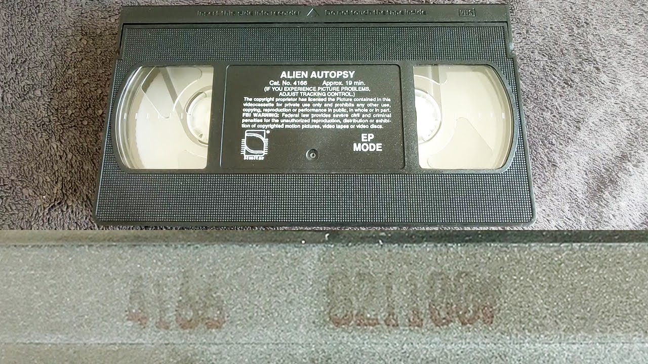 Alien Autopsy - *SERIALIZED* VHS Tape!? - YouTube