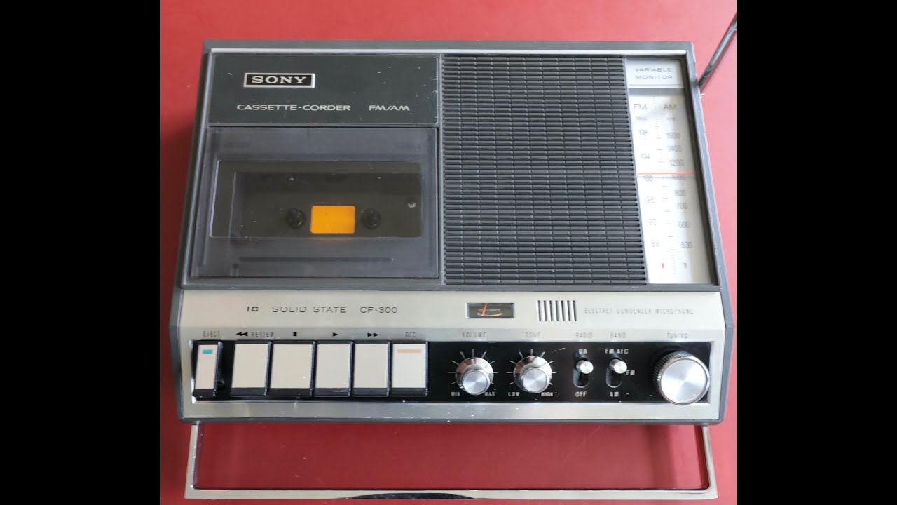 Sony CF-300: 1971 - YouTube