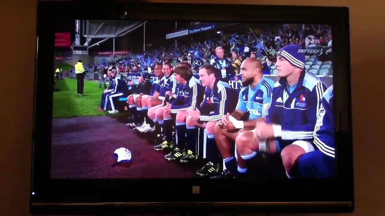 Rene Ranger vs Melbourne Rebels 40m try - YouTube