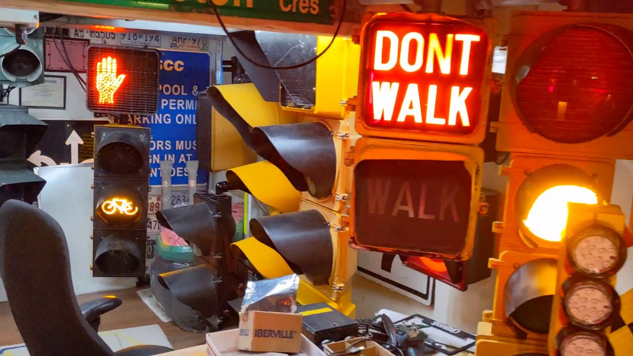 My Traffic Lights - HAWK Signal Edition - YouTube