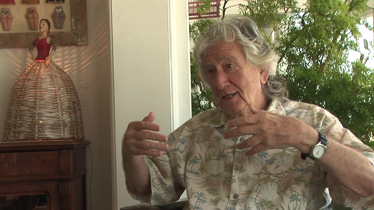 Julian Boal entrevista Augusto Boal - YouTube