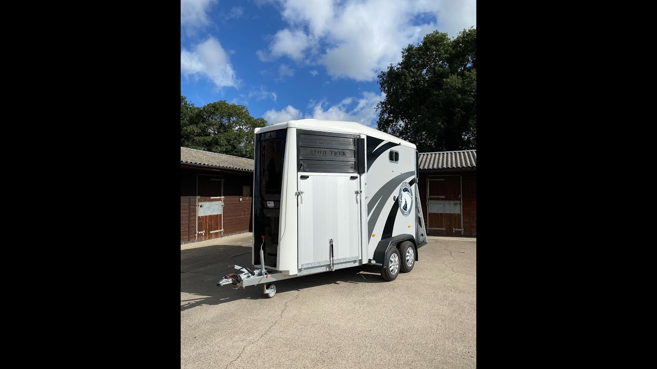 An introduction to the Equi-Trek Apollo | Cheshire Trailers - YouTube